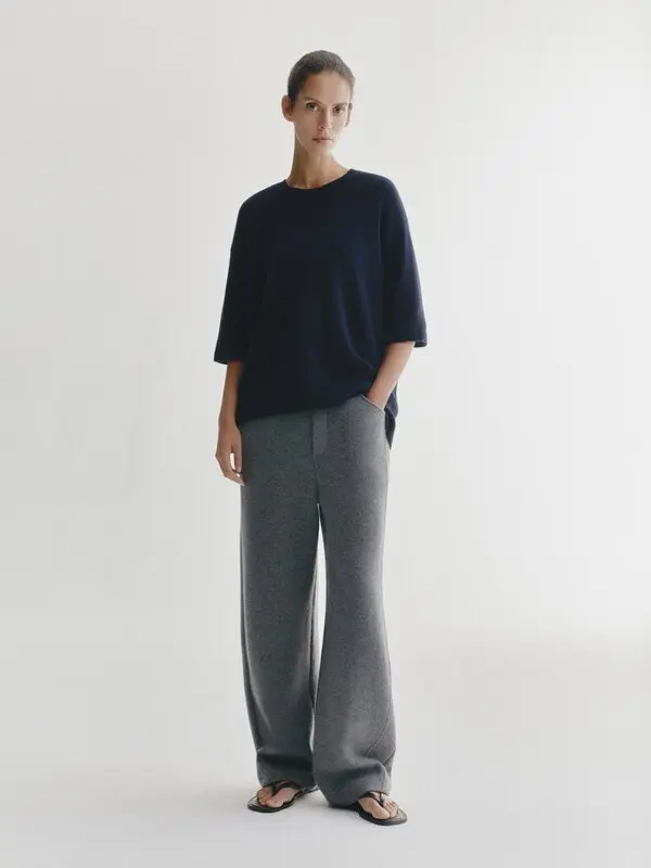 LISA YANG Camille Heavy Knit Cashmere Sweater - Navy