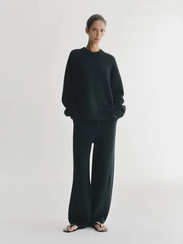 LISA YANG The Renske Sweater - Black