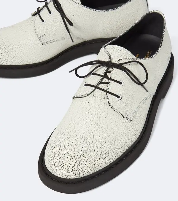 COMMON PROJECTS Cracked Leather Derby Shoes