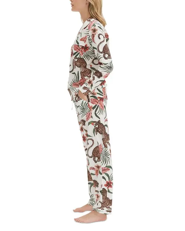 Desmond & Dempsey Tiger Print Pajama Set