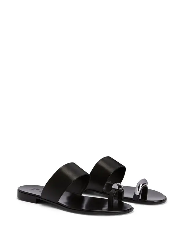 GIUSEPPE ZANOTTI Norbert Leather Toe-loop Sandals - Black