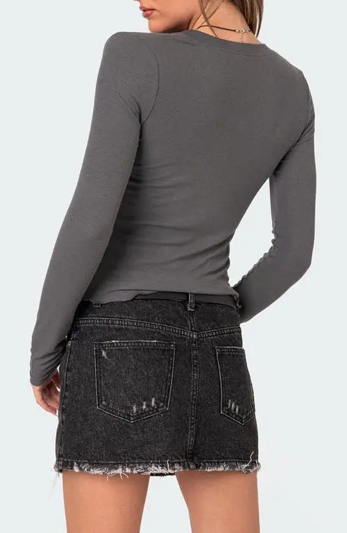 EDIKTED Emerson V-neck Long Sleeve Henley