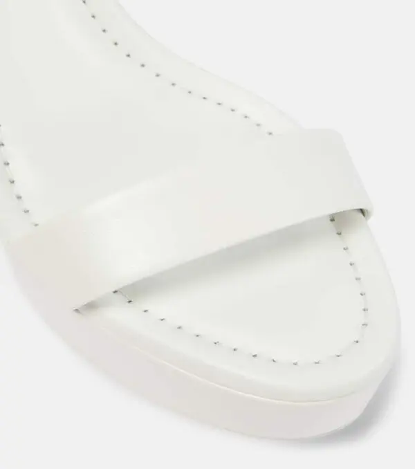 CHRISTIAN LOUBOUTIN Movida Jane 130 Leather Platform Pumps