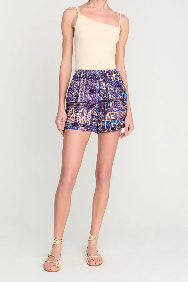 MARIE OLIVER Monte Short