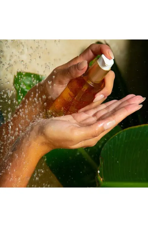Clarins Total Cleansing Oil & Makeup Remover