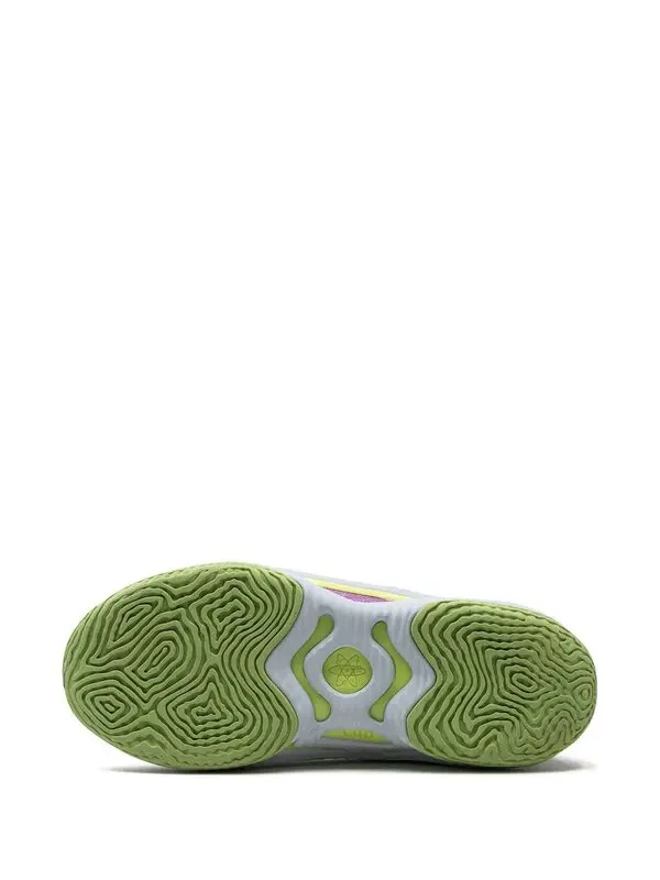 Nike Cosmic Unity 3 Spotlight Sneakers