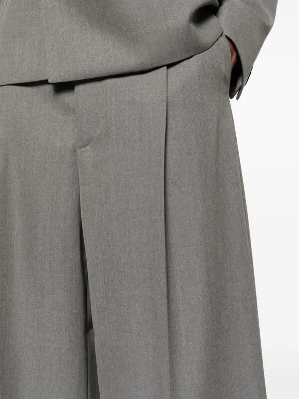 Jacquemus Le Pantalon Salti Wide-Leg Trousers In Grey - 50% Off
