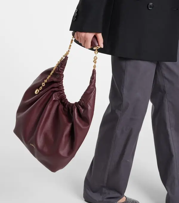Loewe Squeeze Medium Leather Shoulder Bag - Burgundy