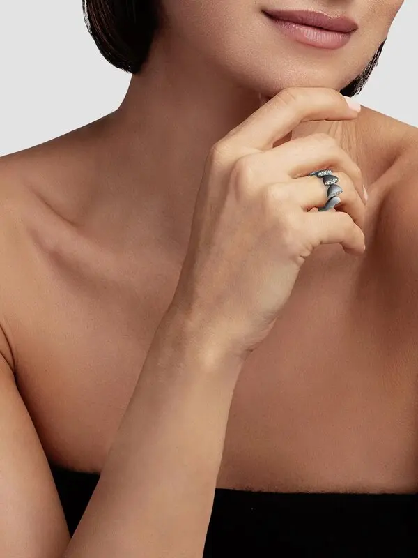 Vhernier Eclisse Endless & 1.07 Tcw Diamond Ring