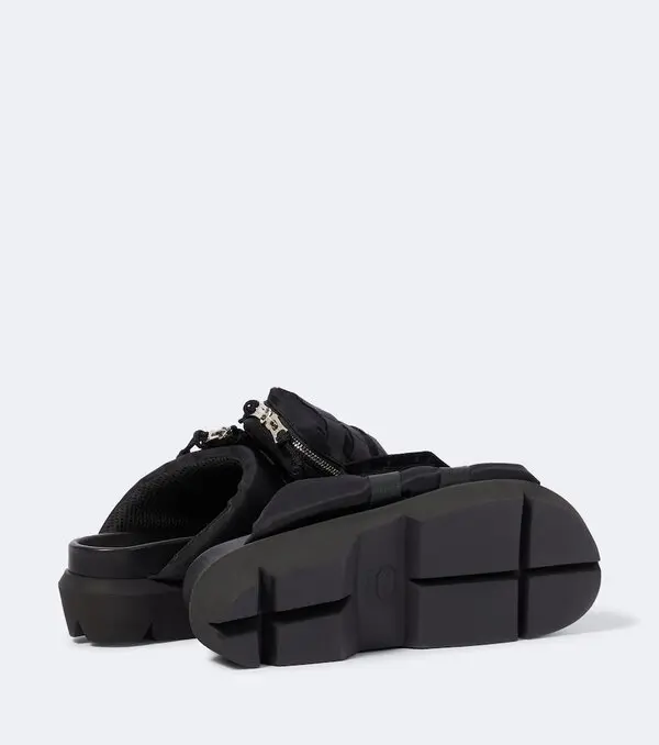 Sacai Pockets Slides