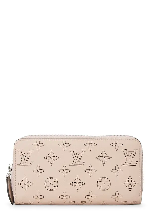 LOUIS VUITTON Monogram Mahina Zippy - Pink