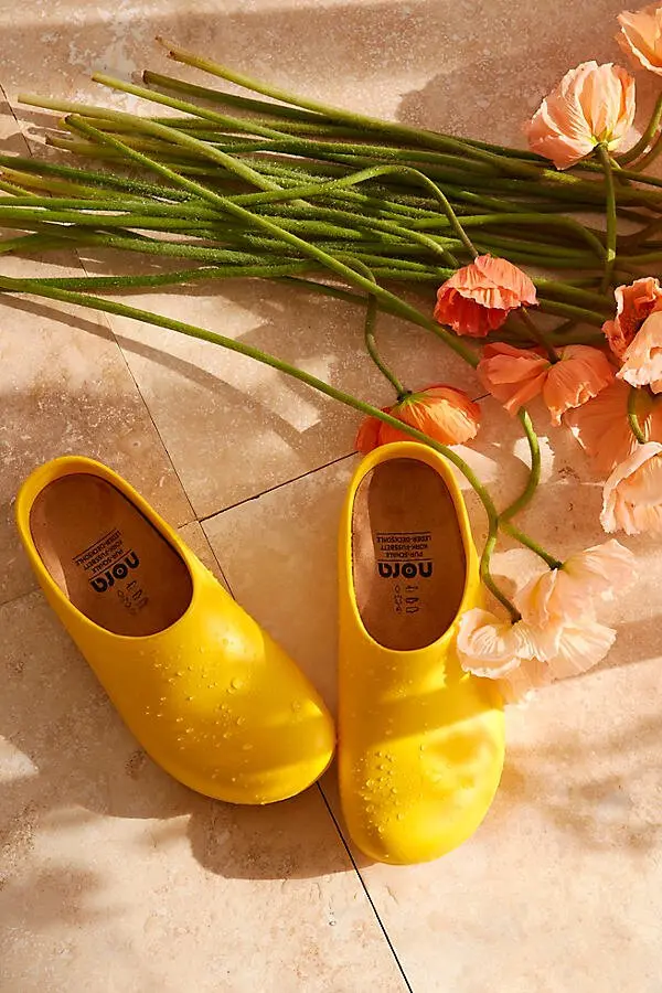 TERRAIN Nora Garden Clogs - Yellow