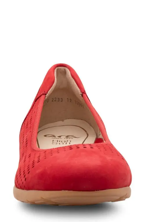 ARA Sh Perf Flat - Flame Red