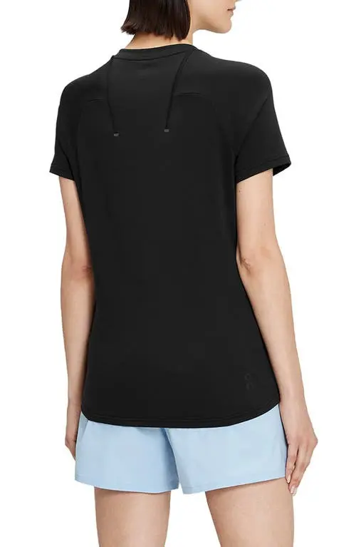 On Focus-t Performance T-shirt