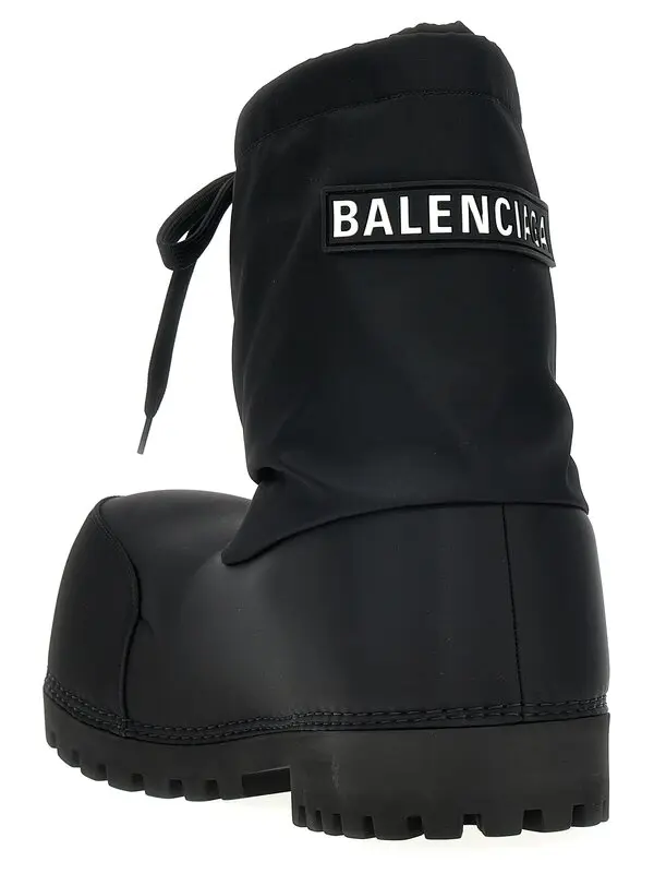 Balenciaga Alaska' Ski Boots - Black | Editorialist