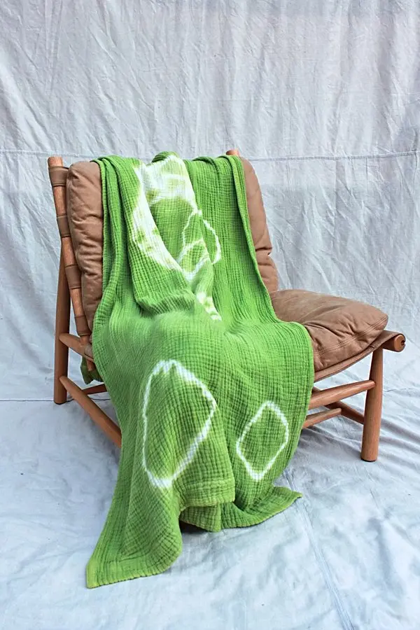 LAYLI DYES HARD Tie-dye Dream Blanket - Matcha