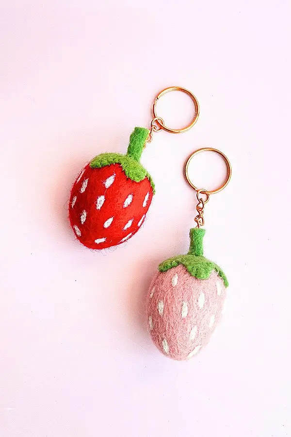 GOLDEN HOUR DESIGNS Felt Strawberry Keychain - Rose