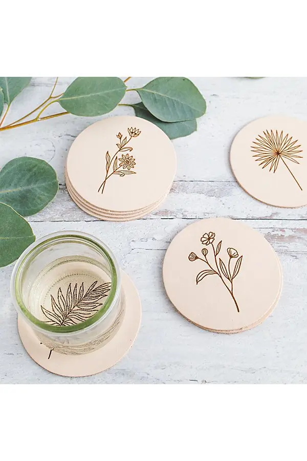 GIVING BRACELETS Leather Coaster Wildflower Print Set