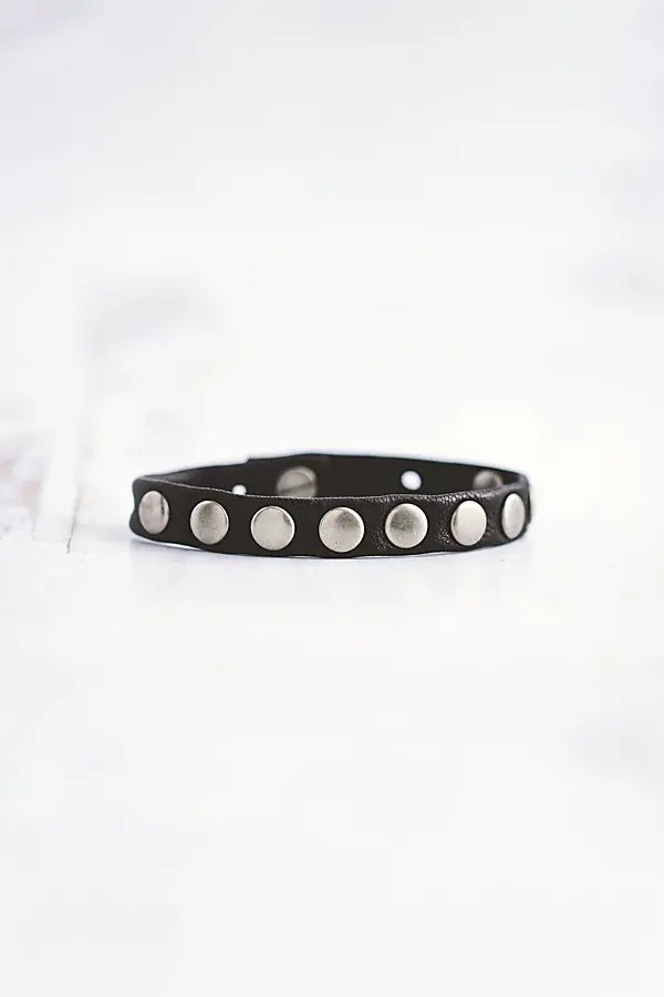 GIVING BRACELETS Brushed Silver Tribe Leather Bracelet - Black