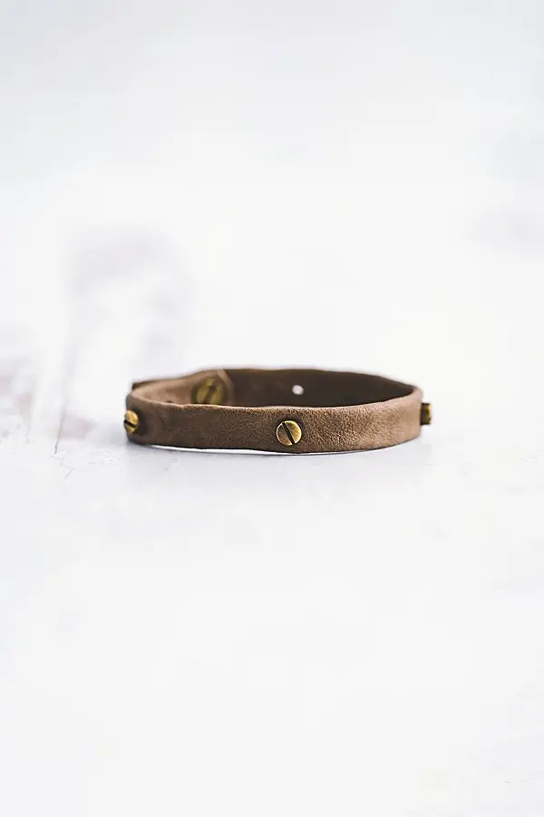 GIVING BRACELETS Connected Leather Bracelet - Light Grey