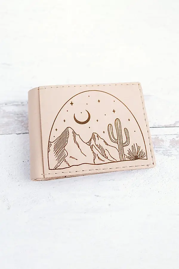 GIVING BRACELETS Leather Bifold Desert Wallet - Natural