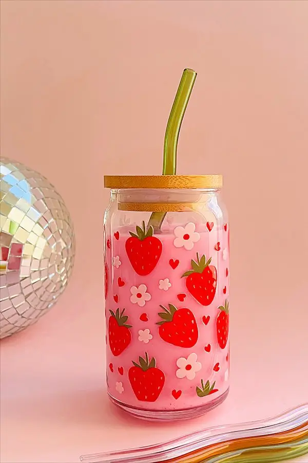 GOLDEN HOUR DESIGNS Strawberry Dreams Glass Cup