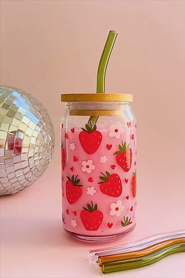 GOLDEN HOUR DESIGNS Strawberry Dreams Glass Cup