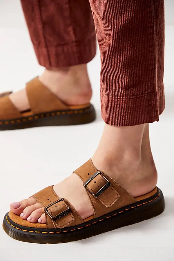 Dr. Martens Josef Sandals - Savannah Tan | Editorialist