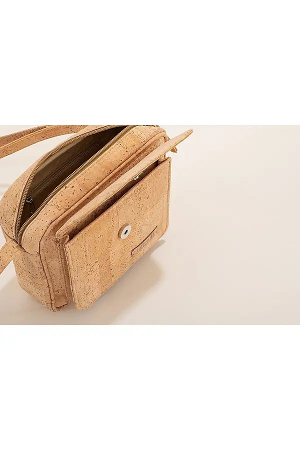 TIRADIA CORK On The Go Crossbody - Natural Cork