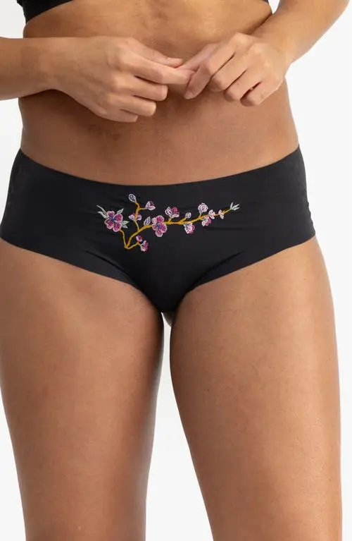 Uwila Warrior Soft Seamless Briefs With Embroidery - Tap Shoe Black