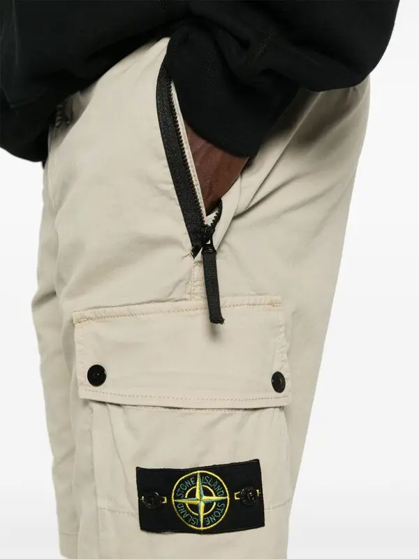 Stone Island Compass-badge Cargo Shorts - Neutrals
