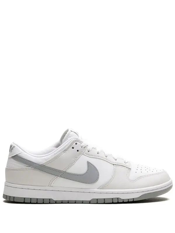 Nike Dunk Low Retro Sneakers - White
