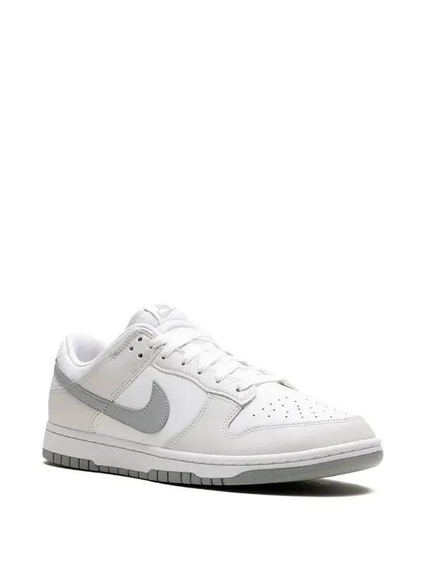 Nike Dunk Low Retro Sneakers - White