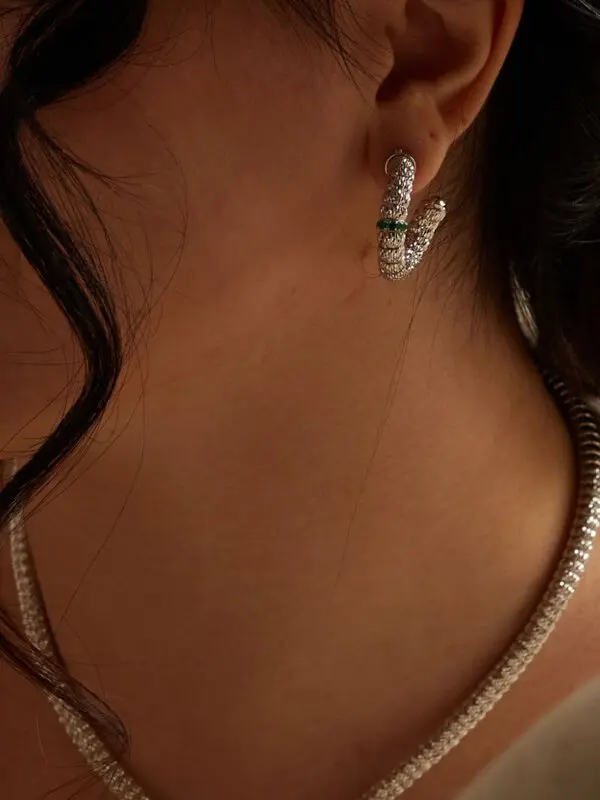 OFFICINA BERNARDI 18kt White Gold Enigma Emerald Hoop Earrings