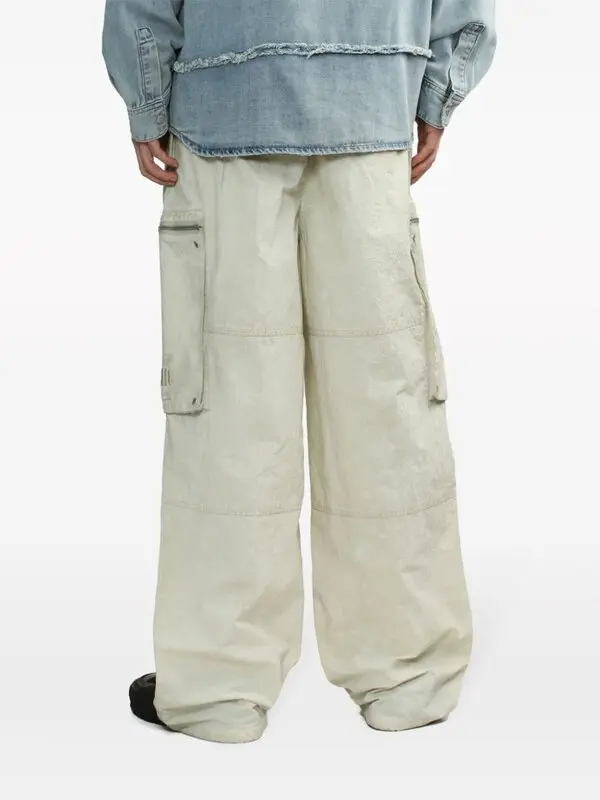 Izzue Logo-embroidery Cargo Trousers