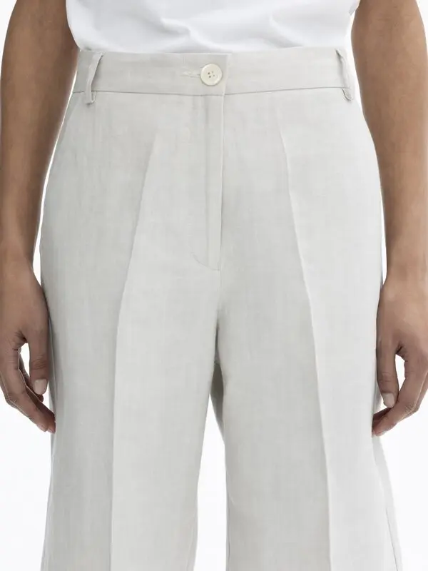 HOUSE OF DAGMAR Tailored Linen Shorts