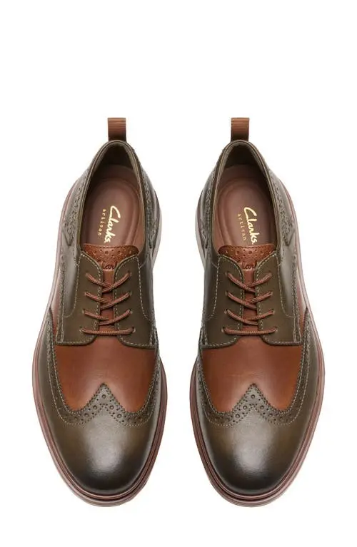 Clarks Chantry Wingtip Derby