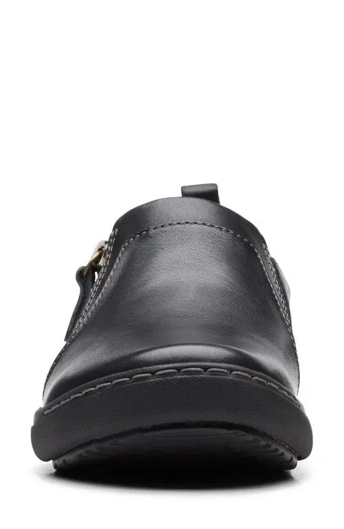 Clarks Nalle Lilac Slip-on Sneaker - Black Leather