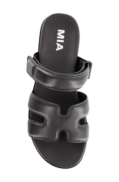 Mia Venezia Strappy Slide Sandal