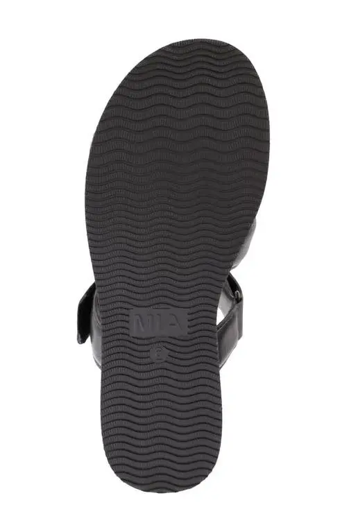 Mia Venezia Strappy Slide Sandal