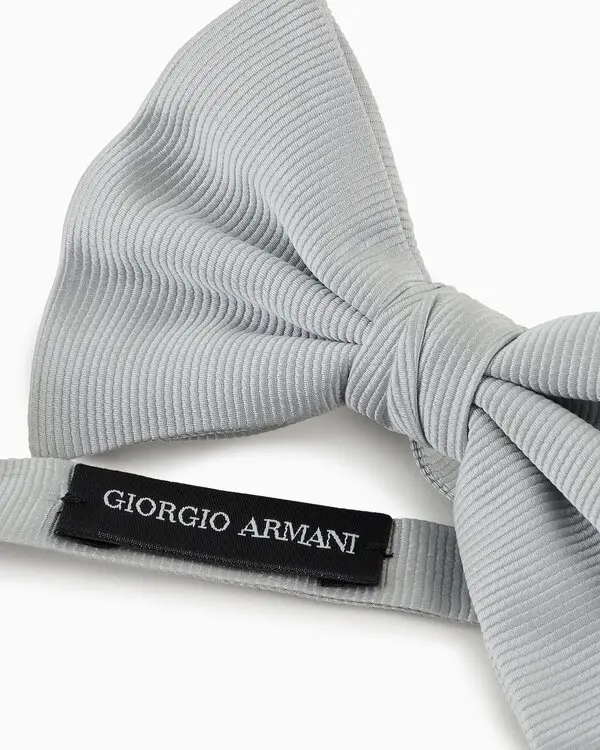 Giorgio Armani Large Silk Pre-tied Bow Tie - Grey