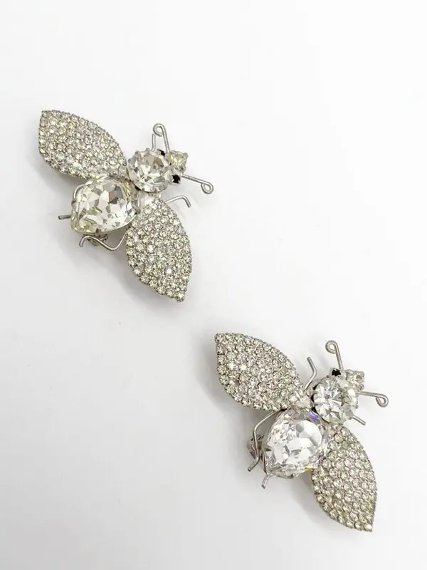 JENNIFER GIBSON JEWELLERY Vintage Crystal Bee Clip-on Earrings