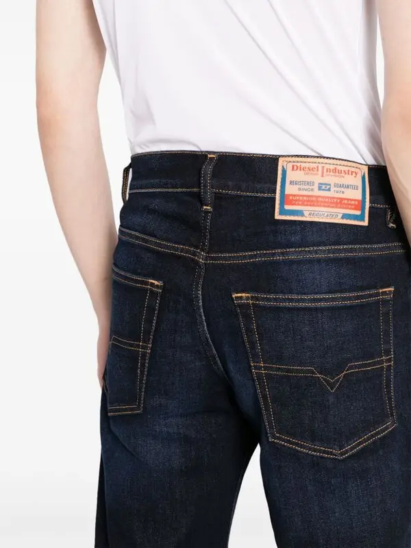 DIESEL® D-finitive 009zs Mid-rise Straight-leg Jeans - Blue