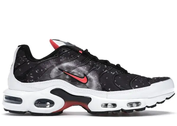 Nike Air Max Plus Supernova Sneakers