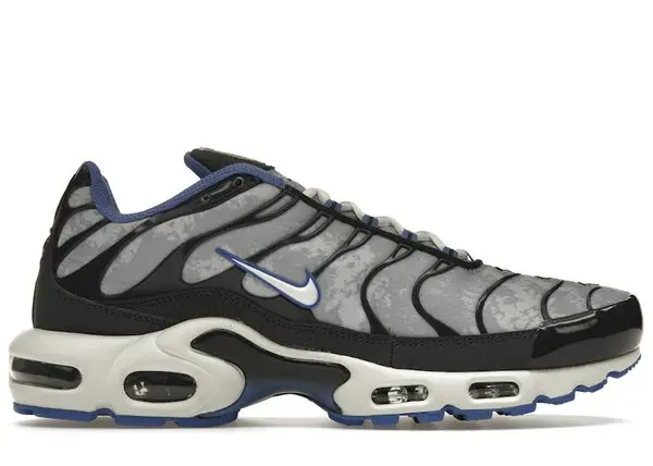 Nike Air Max Plus Social F.c. Sneakers - Cloud Grey/black