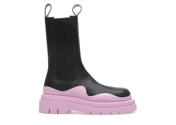 Bottega Veneta Tire Chelsea Boots