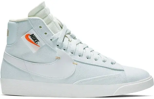 Nike Blazer Mid Rebel Sneakers