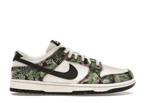 Nike Dunk Low Floral Tapestry Sneakers - Phantom/black/light Magenta