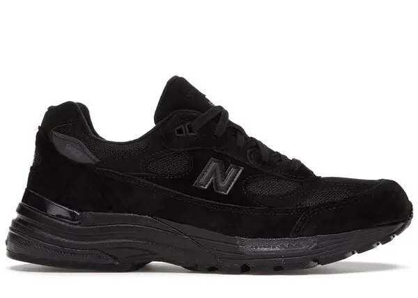 NEW BALANCE 992 Sneakers - Black