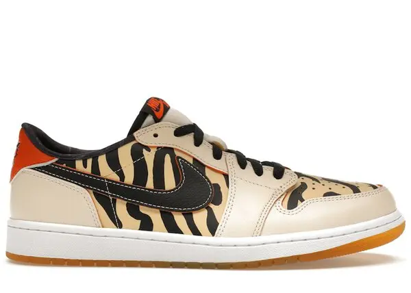 JORDAN 1 Low Og Year Of The Tiger - Sail/black/orange